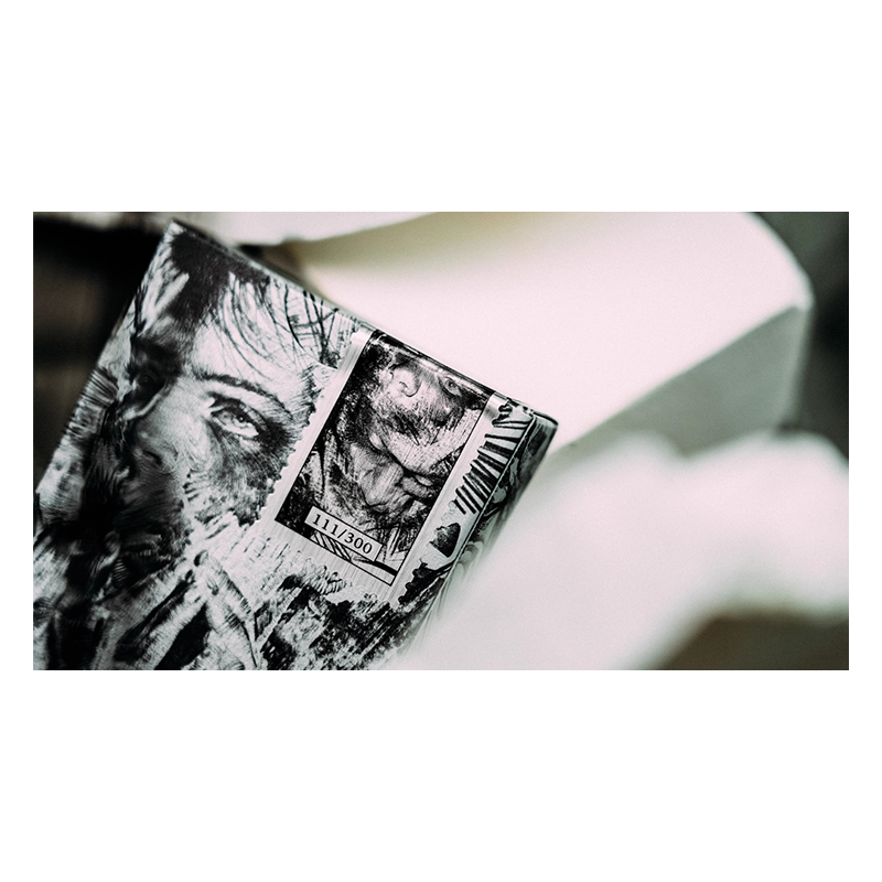 Deluxe Lacquer Collector's Box Set Playing Cards